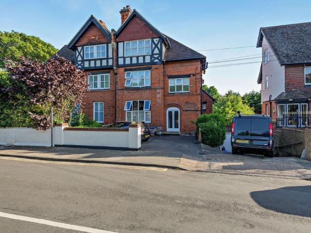 1 bedroom flat for sale