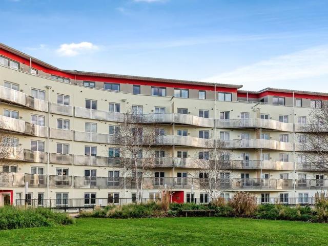 1 bedroom flat for sale