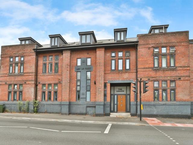 1 bedroom flat for sale