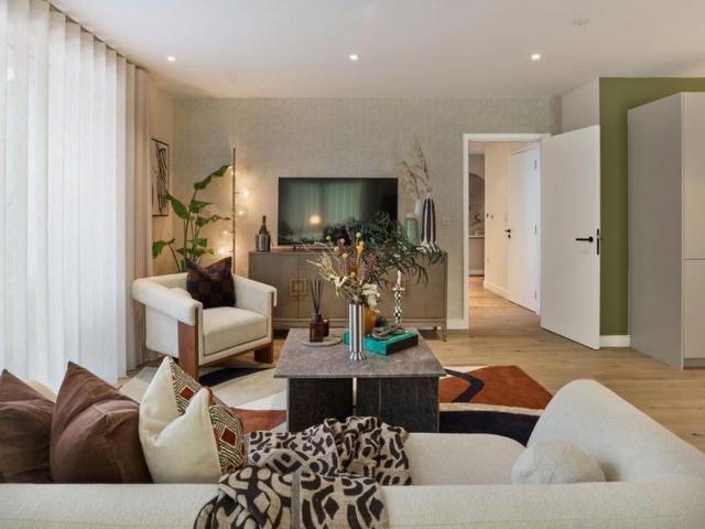 1 bedroom flat for sale