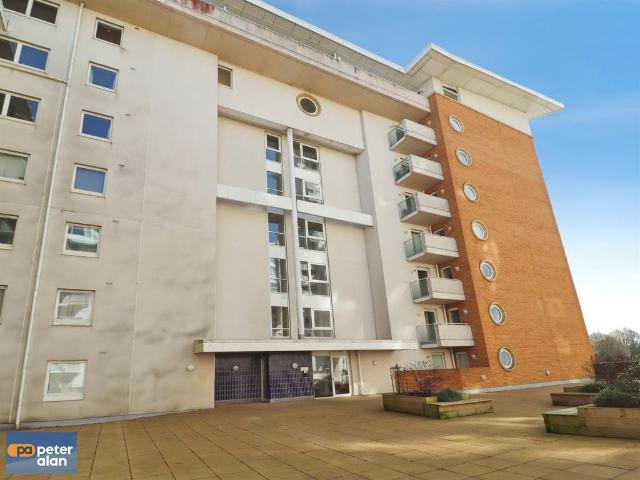 1 bedroom flat for sale