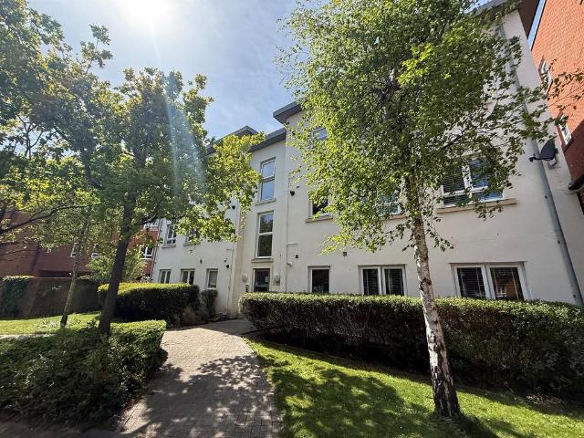 1 bedroom flat for sale