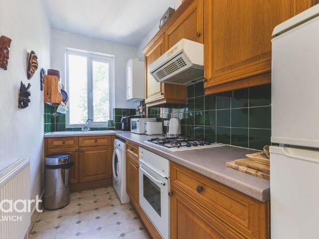 1 bedroom flat for sale
