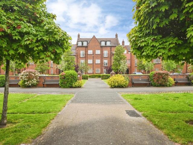 1 bedroom flat for sale