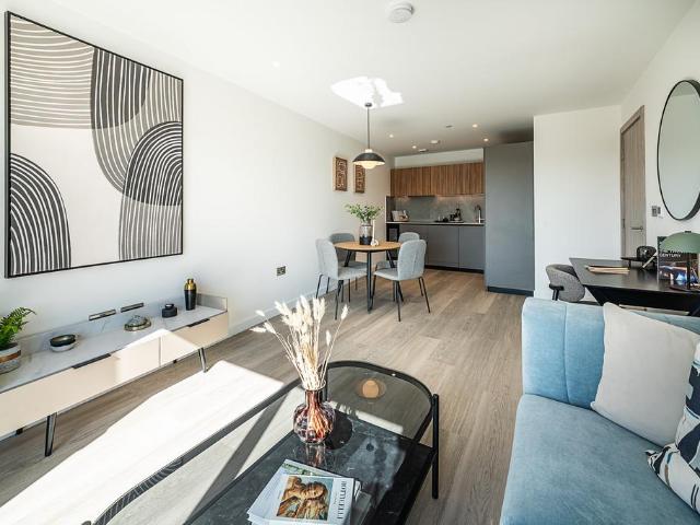 1 bedroom flat for sale