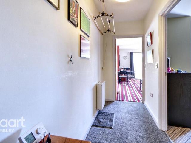 1 bedroom flat for sale