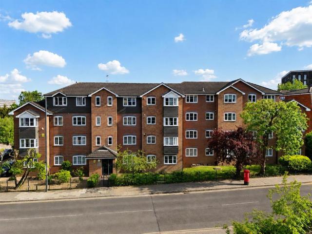 1 bedroom flat for sale