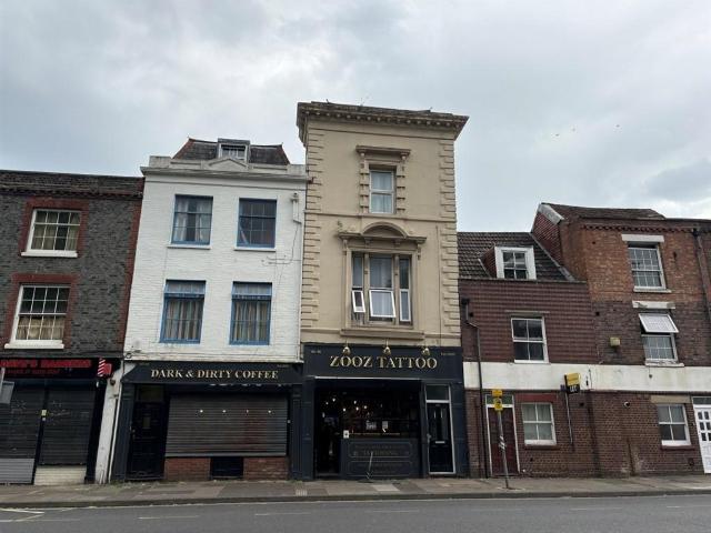 1 bedroom flat for sale