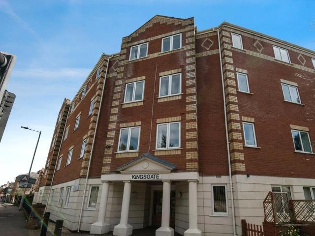 1 bedroom flat for sale