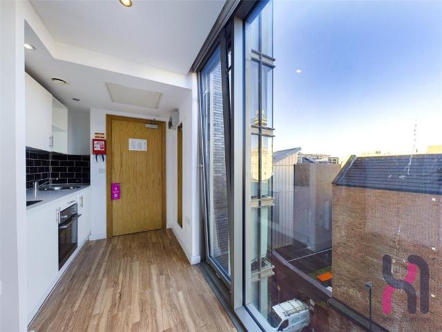 1 bedroom flat for sale