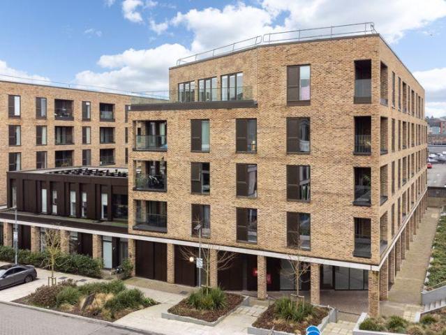 1 bedroom flat for sale