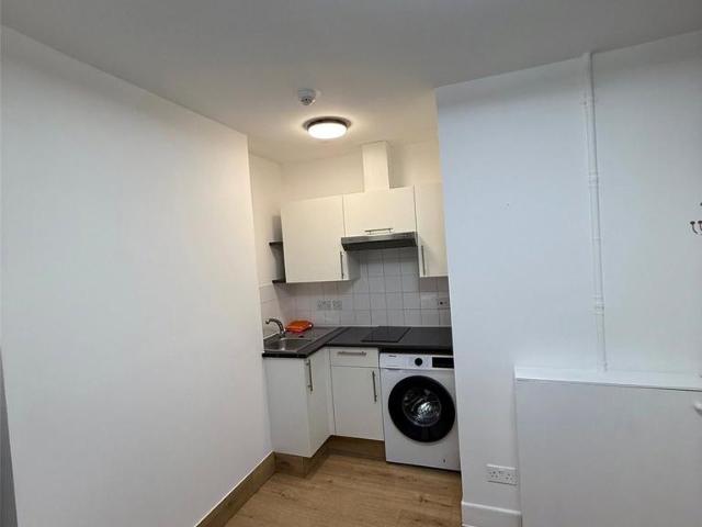 1 bedroom flat for sale