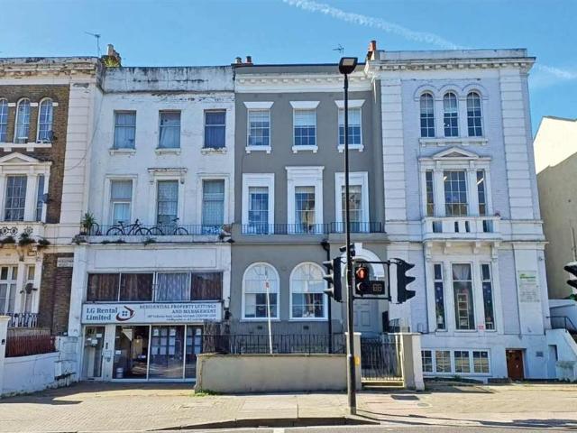 1 bedroom flat for sale