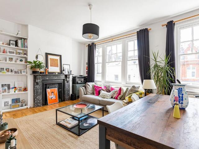 1 bedroom flat for sale