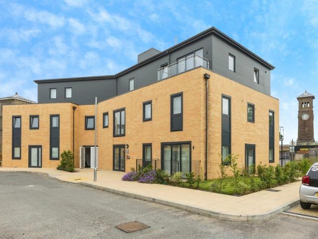 1 bedroom flat for sale