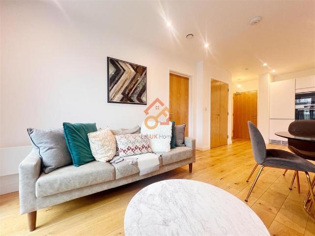 1 bedroom flat for sale