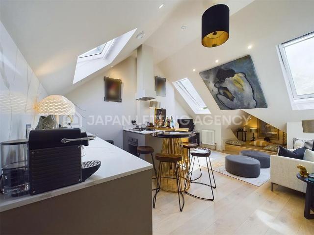 1 bedroom flat for sale