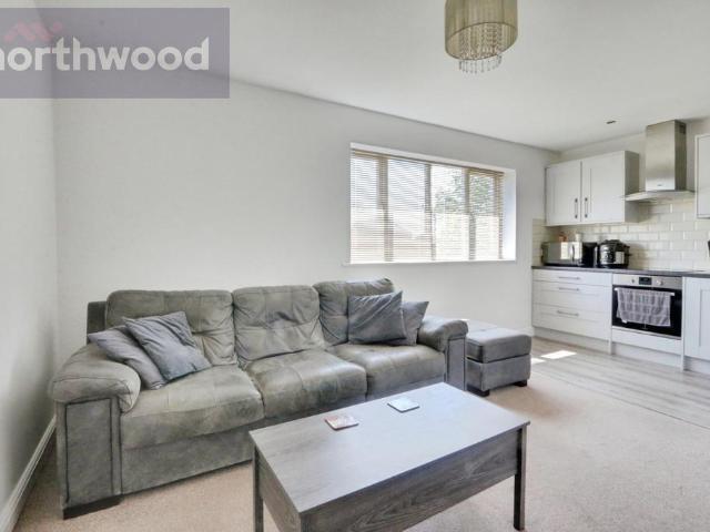 1 bedroom flat for sale