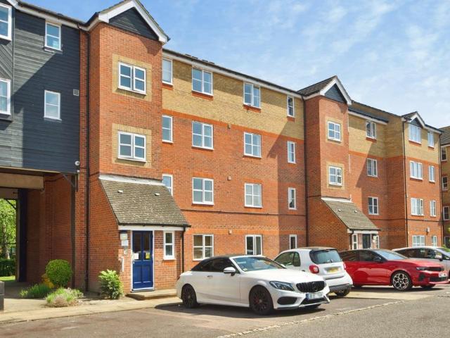 1 bedroom flat for sale