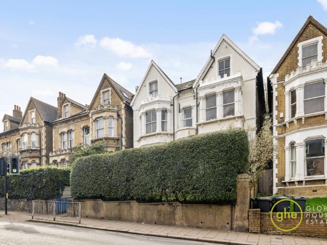 1 bedroom flat for sale