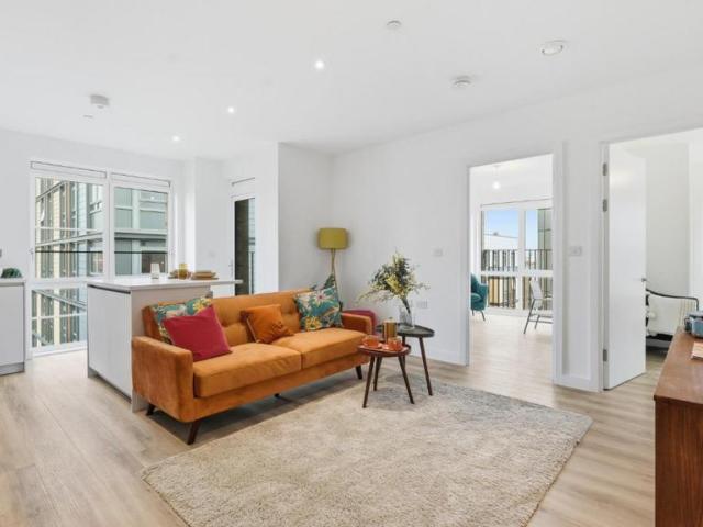1 bedroom flat for sale