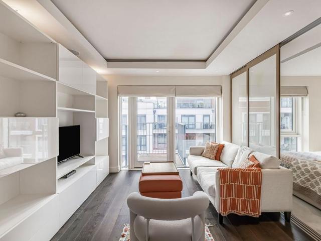 1 bedroom flat for sale