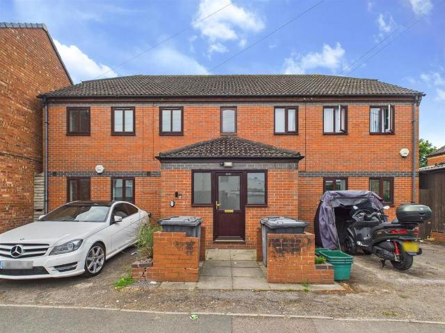 1 bedroom flat for sale