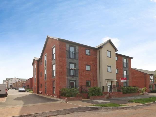 1 bedroom flat for sale