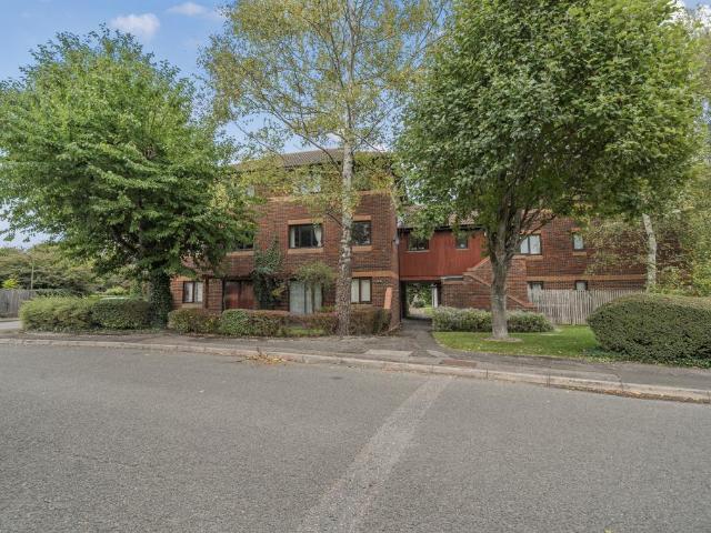 1 bedroom flat for sale