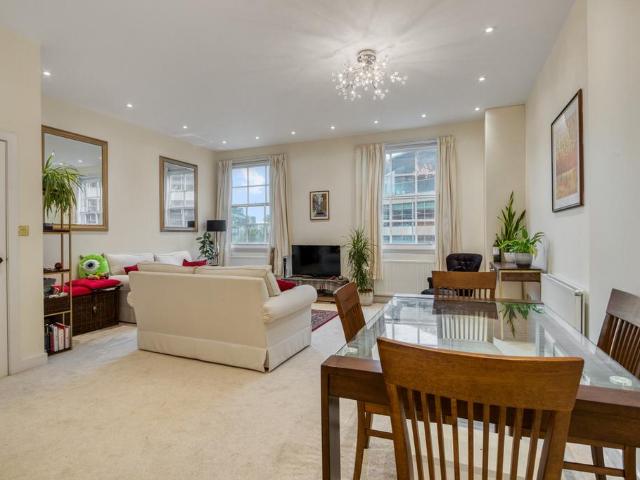 1 bedroom flat for sale