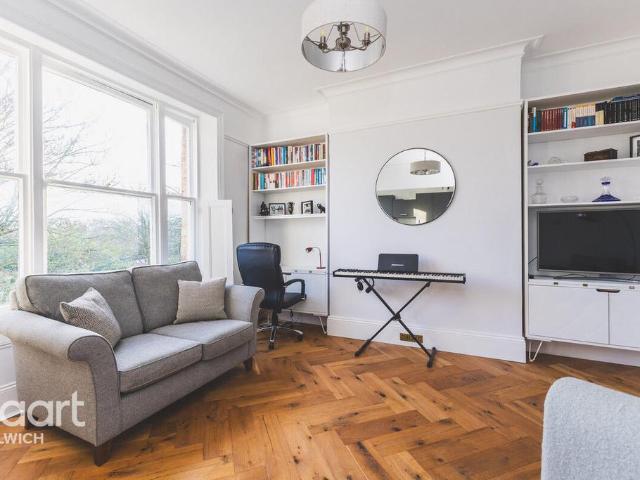1 bedroom flat for sale