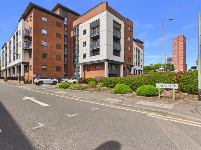 1 bedroom flat for sale