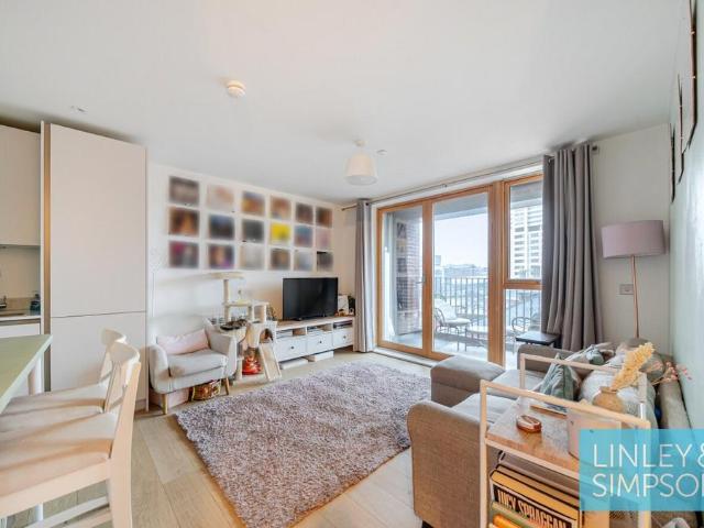 1 bedroom flat for sale