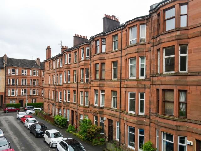 1 bedroom flat for sale