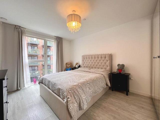 1 bedroom flat for sale