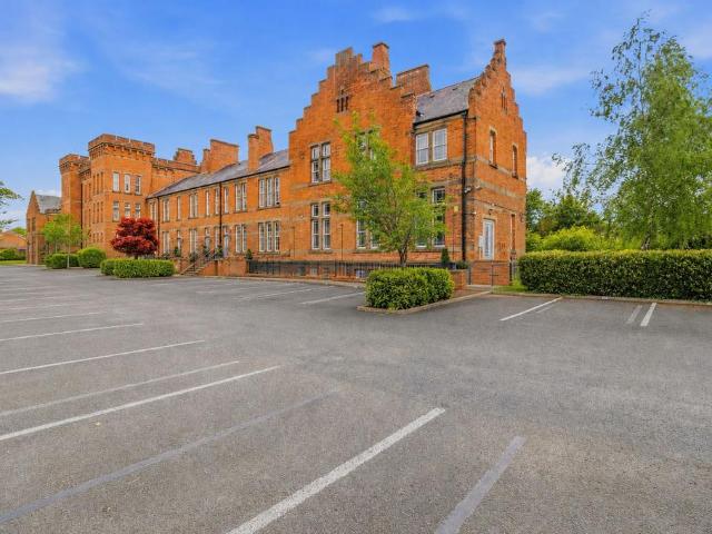 1 bedroom flat for sale