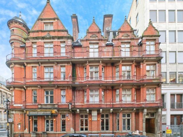 1 bedroom flat for sale