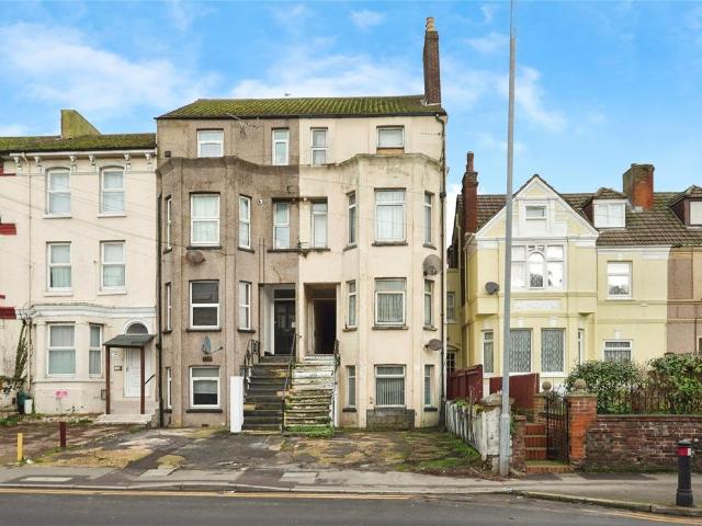 1 bedroom flat for sale