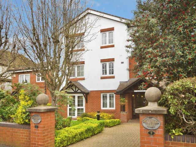 1 bedroom flat for sale