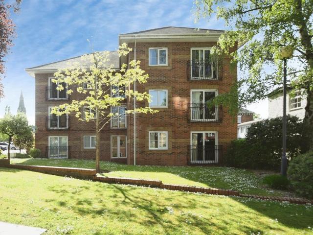 1 bedroom flat for sale