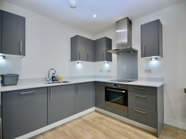 1 bedroom flat for sale