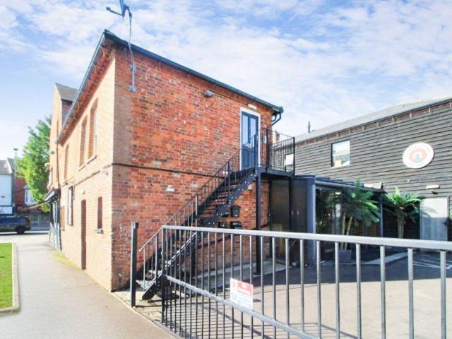 1 bedroom flat for sale