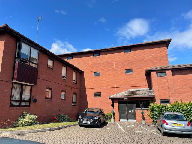 1 bedroom flat for sale
