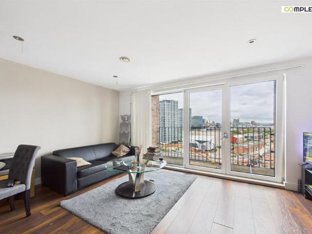 1 bedroom flat for sale