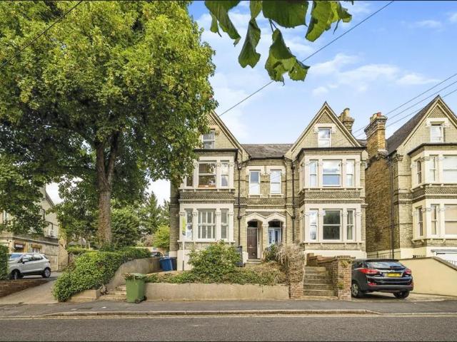 1 bedroom flat for sale