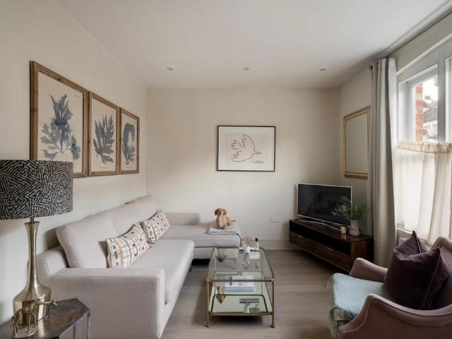1 bedroom flat for sale