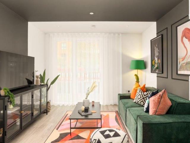 1 bedroom flat for sale