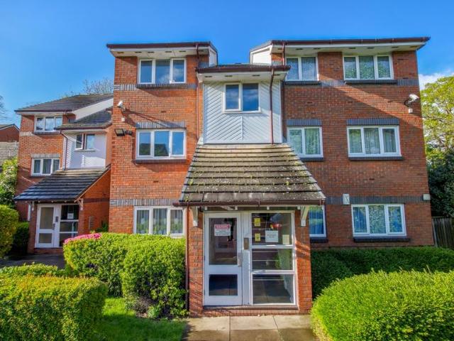 1 bedroom flat for sale