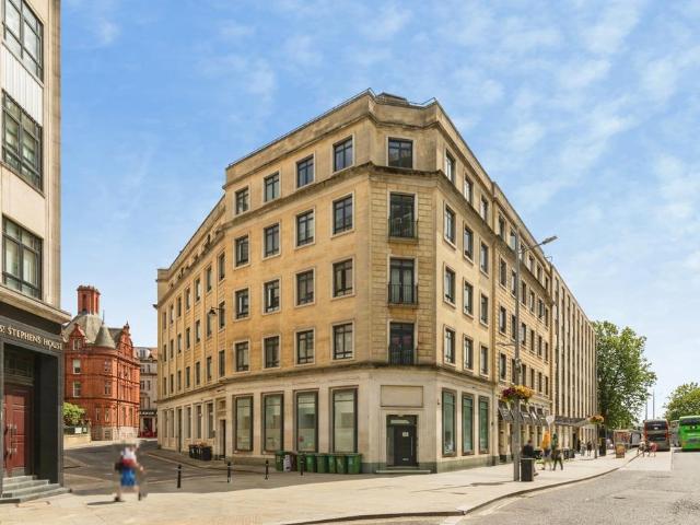 1 bedroom flat for sale