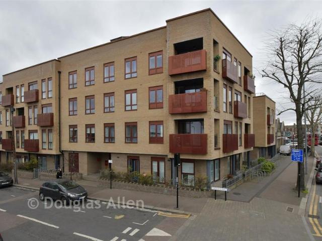 1 bedroom flat for sale